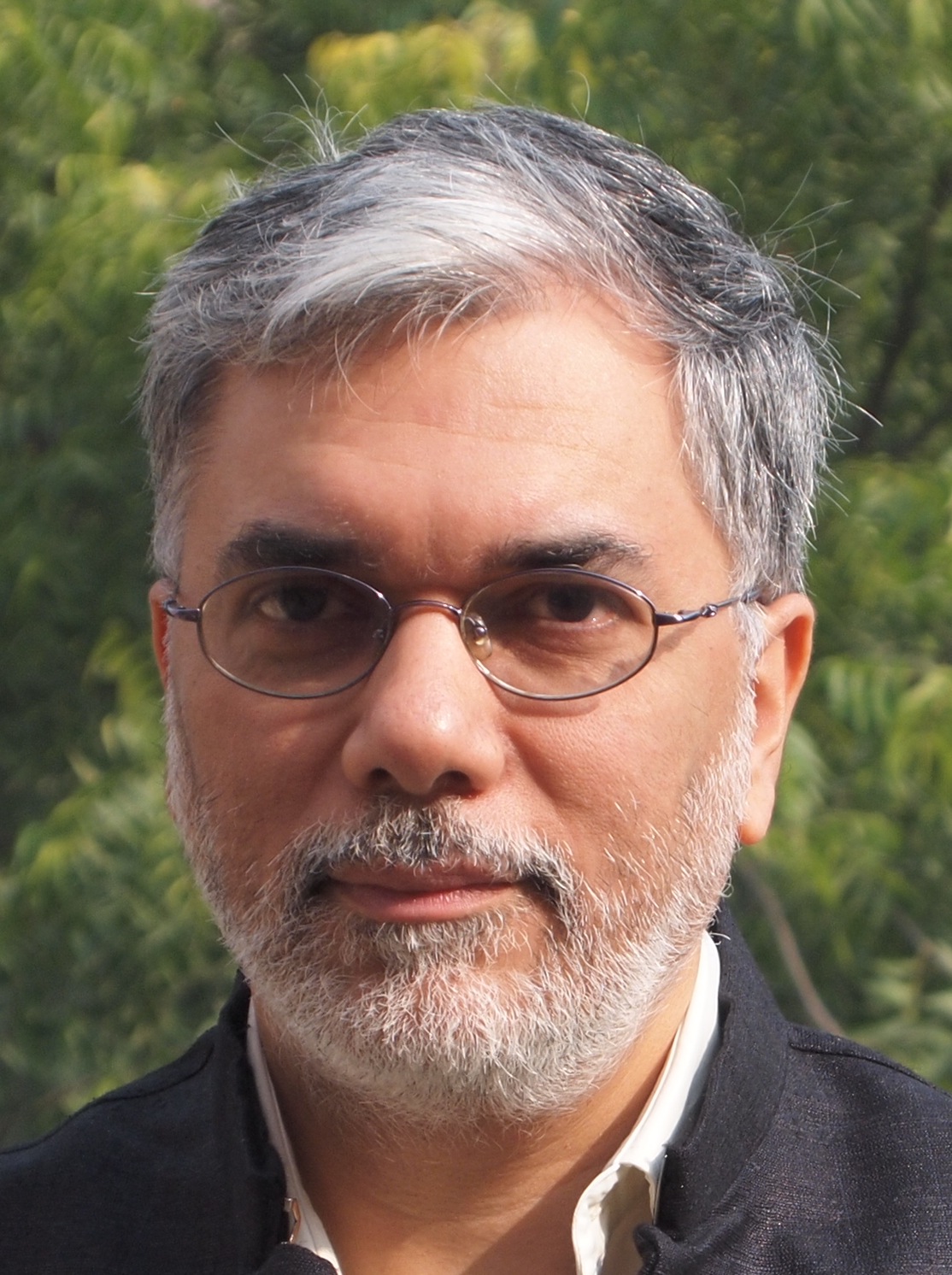 Know the Authors: Vijay Kelkar and Ajay Shah - Penguin Random House India